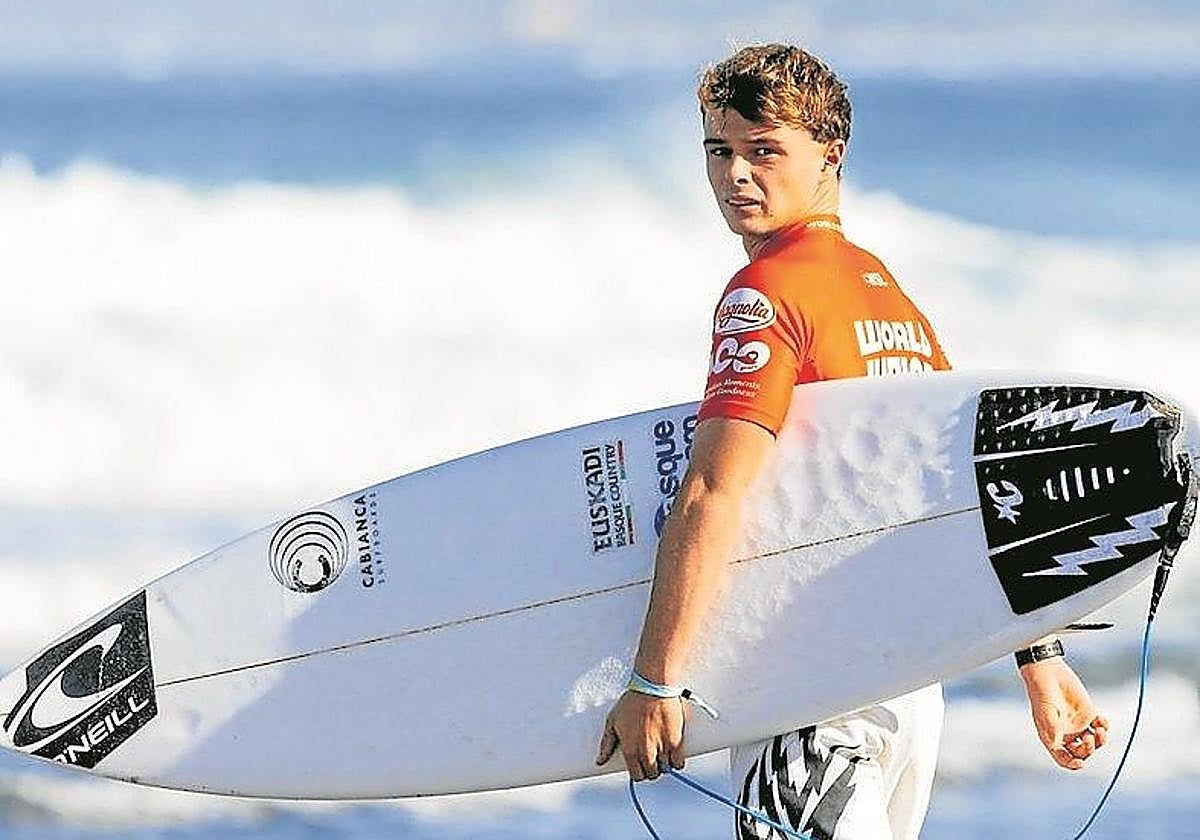 Keoni Lasa entre los 16 mejores del Campeonato del Mundo de Surf Junior ...
