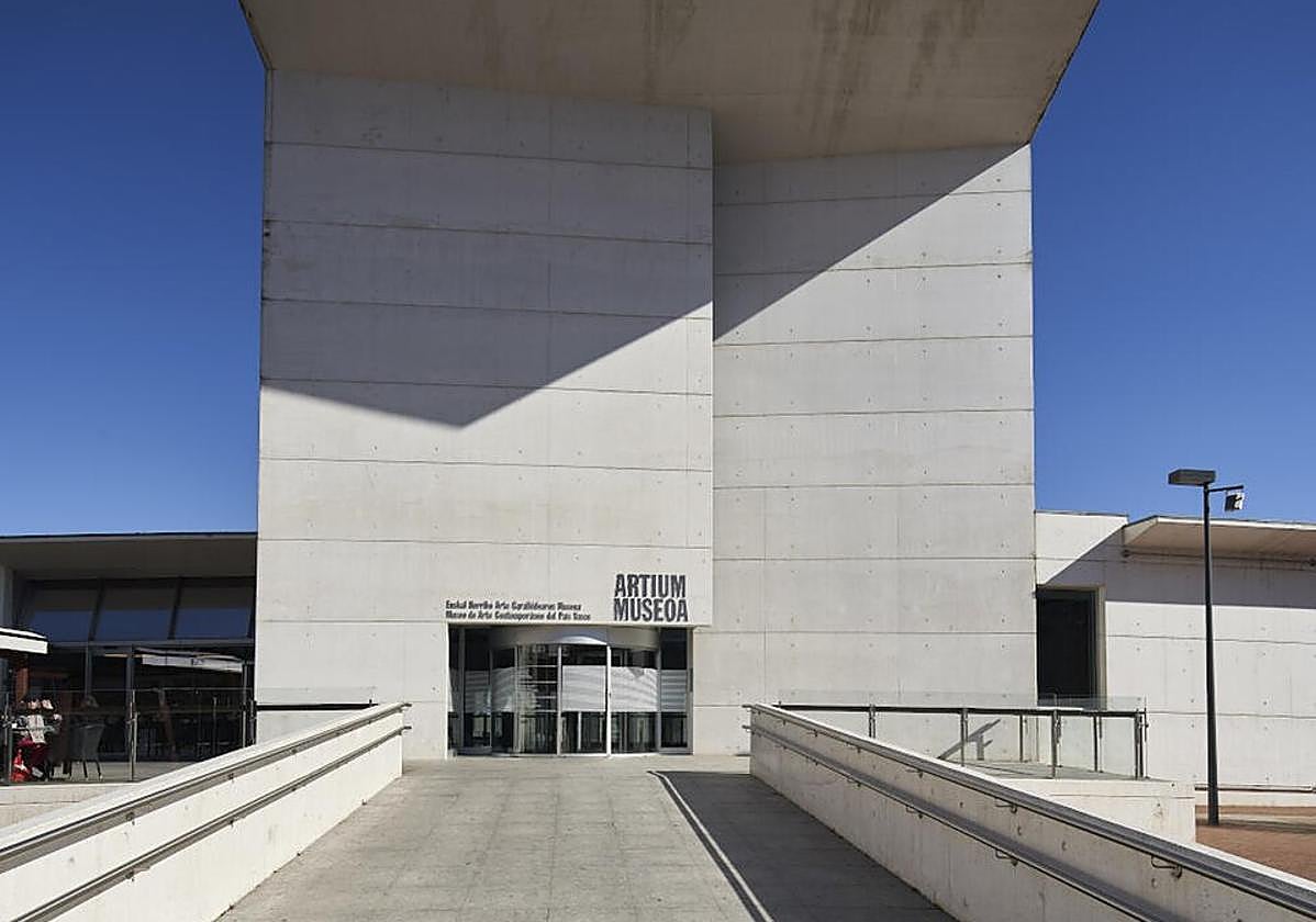 Artiumek AMA Ikasketa Zentroa aurkeztu du | El Diario Vasco