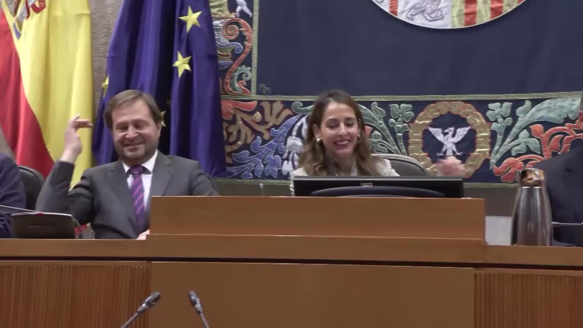 María Navarro apela a la "obligación" de los diputados de "mejorar ...