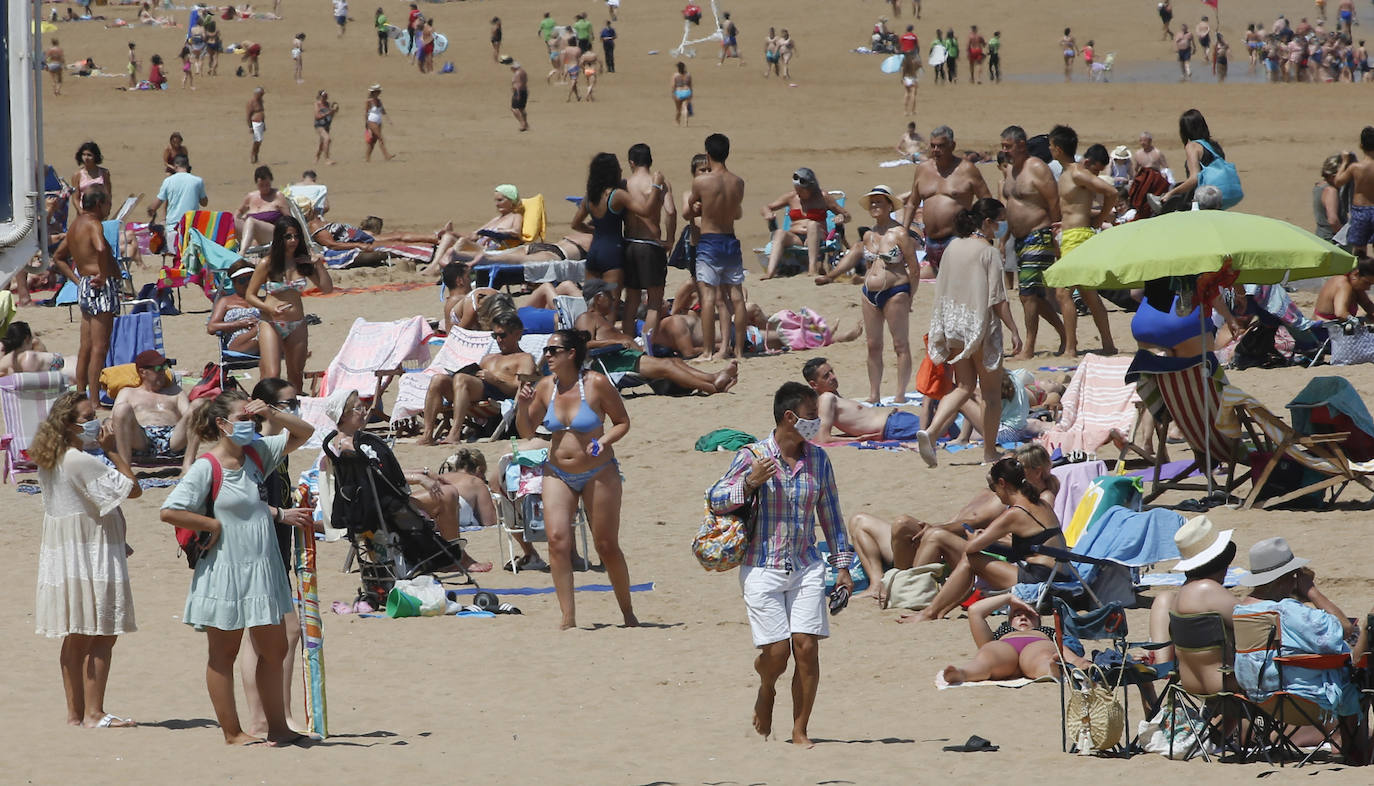 En imágenes: Playas llenas en un miércoles caluroso | El Comercio ...
