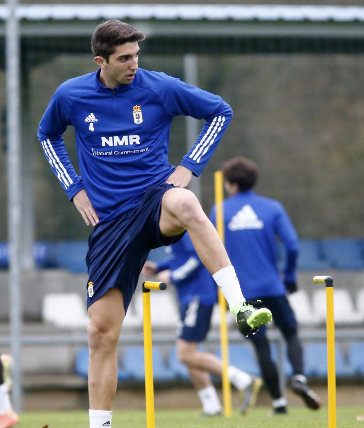 Édgar, el equilibrio del Oviedo en la medular | El Comercio: Diario de ...