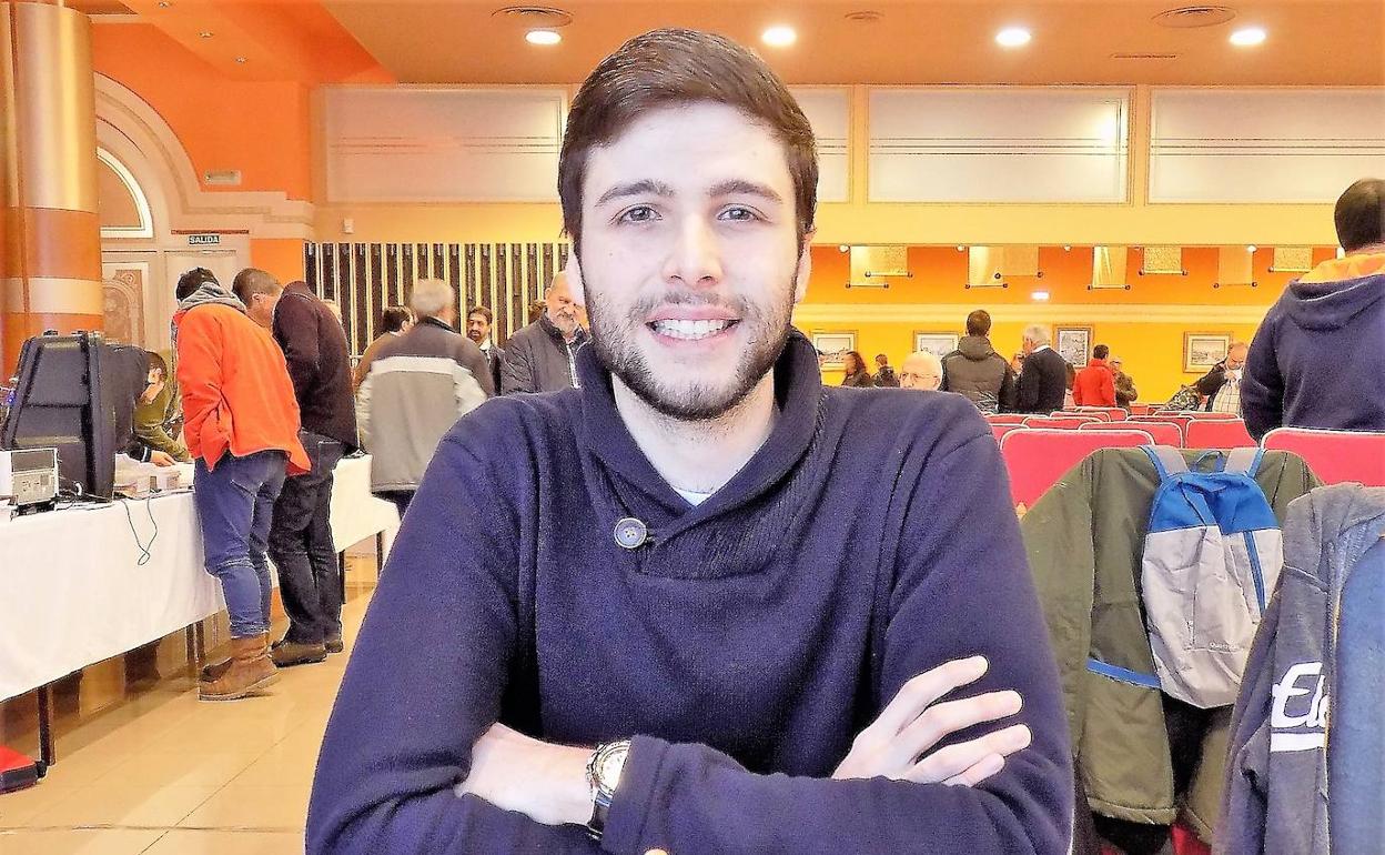 El Ensidesa derrotó también al Oviedo 93 | El Comercio: Diario de Asturias