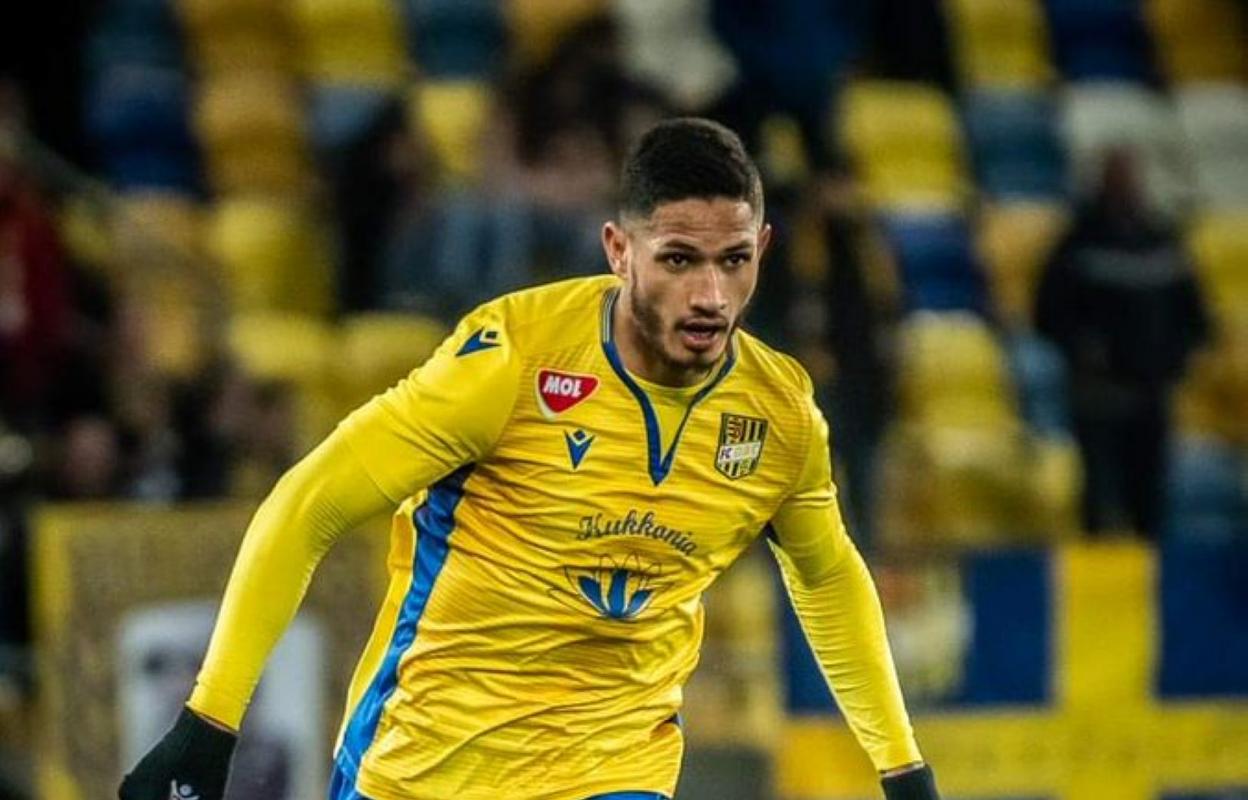 El Sporting afina con Erick Ramírez | El Comercio: Diario de Asturias