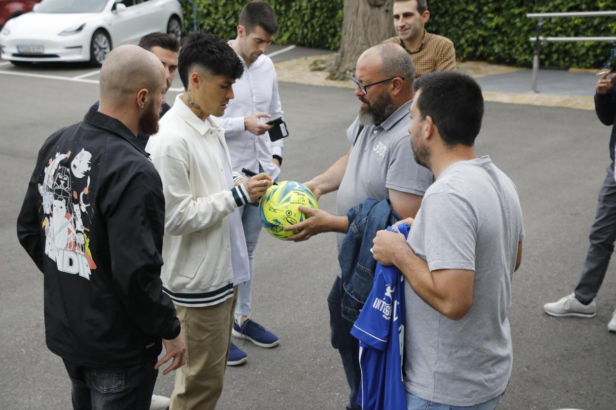 Mossa y Christian, una despedida en 'diferido' | El Comercio: Diario de ...