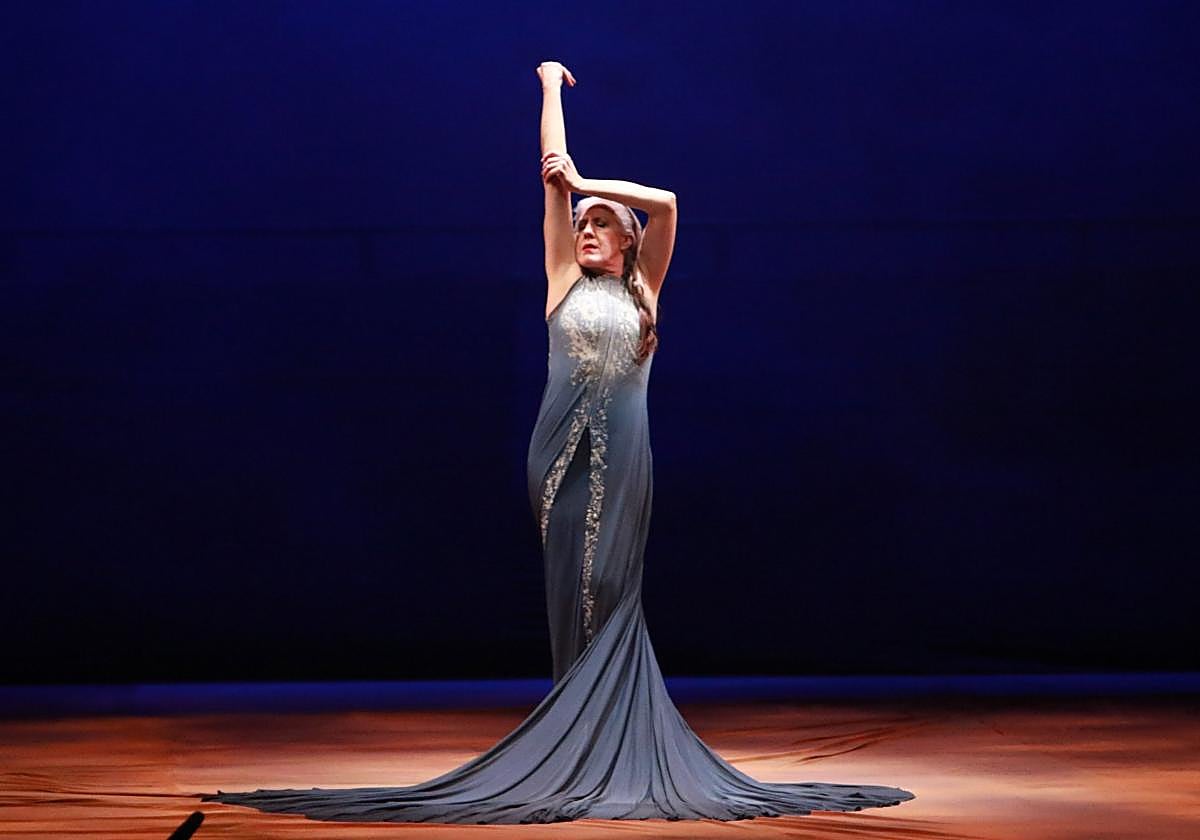 María Pagés hace arder el fuego de Atenea en el Jovellanos | El ...