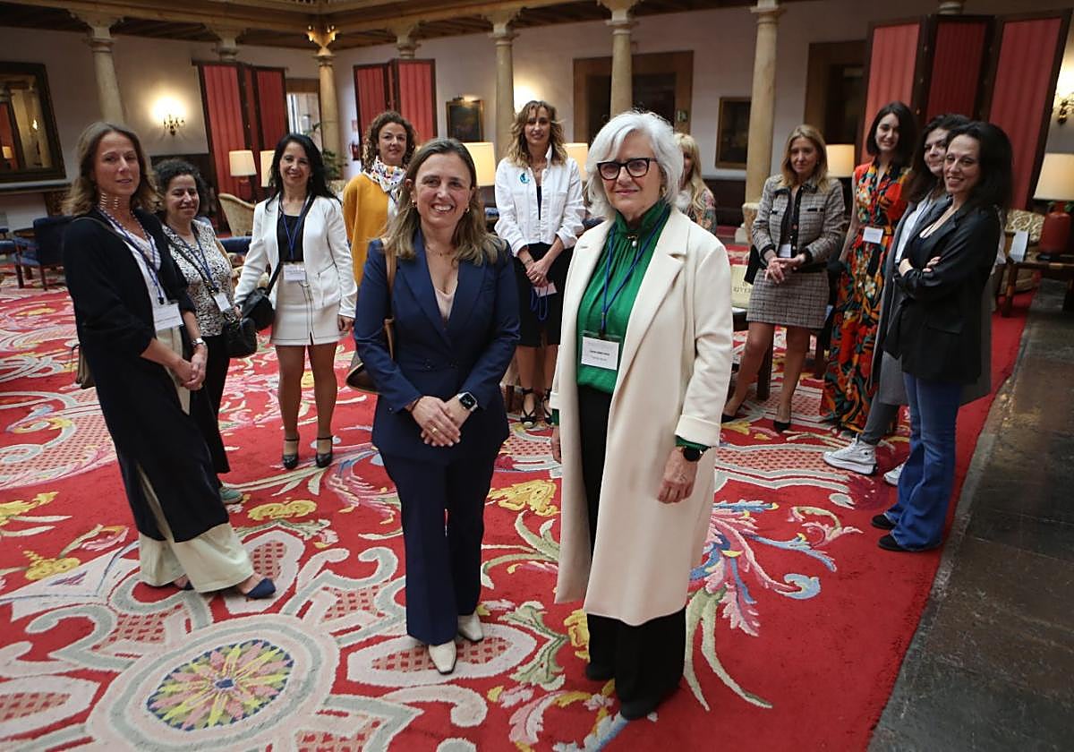 María Calvo insta ante empresarias a «romper con el conformismo» | El ...