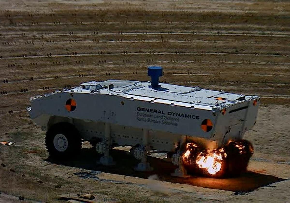 Santa Bárbara 'explota' un 8x8 para certificar su protección contra ...