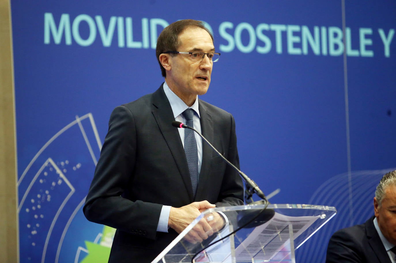 El adiós de Manuel Menéndez, el estratega que lideró la transformación ...