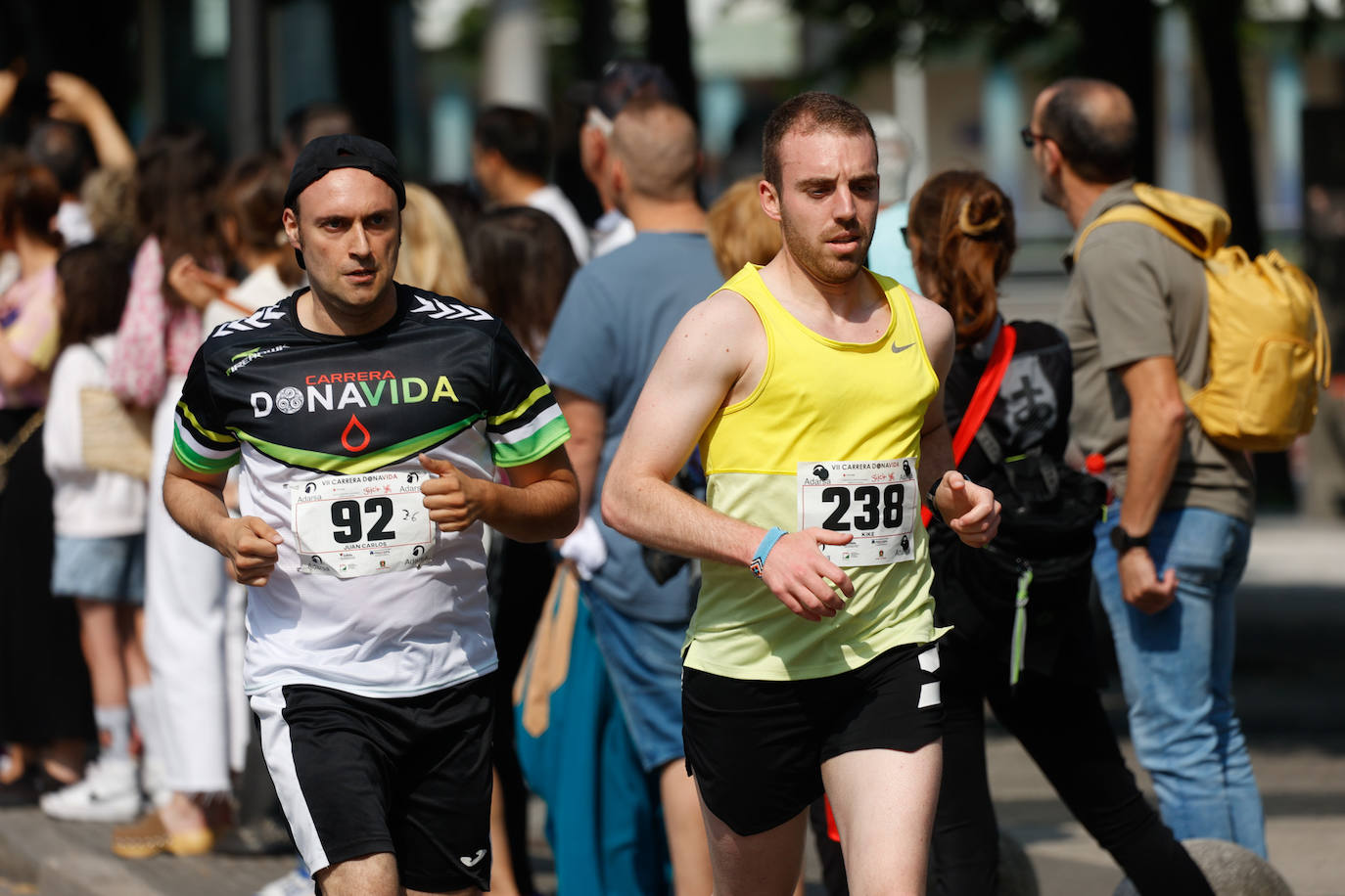 ¿Estuviste en la carrera Dona Vida de Gijón? ¡Búscate entre las ...