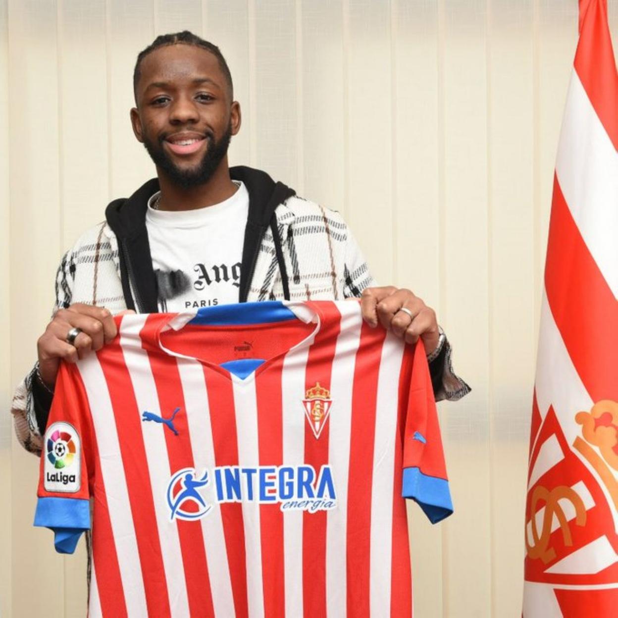 El Sporting hace oficial el fichaje de Yann Kembo para el filial | El Comercio: Diario de Asturias