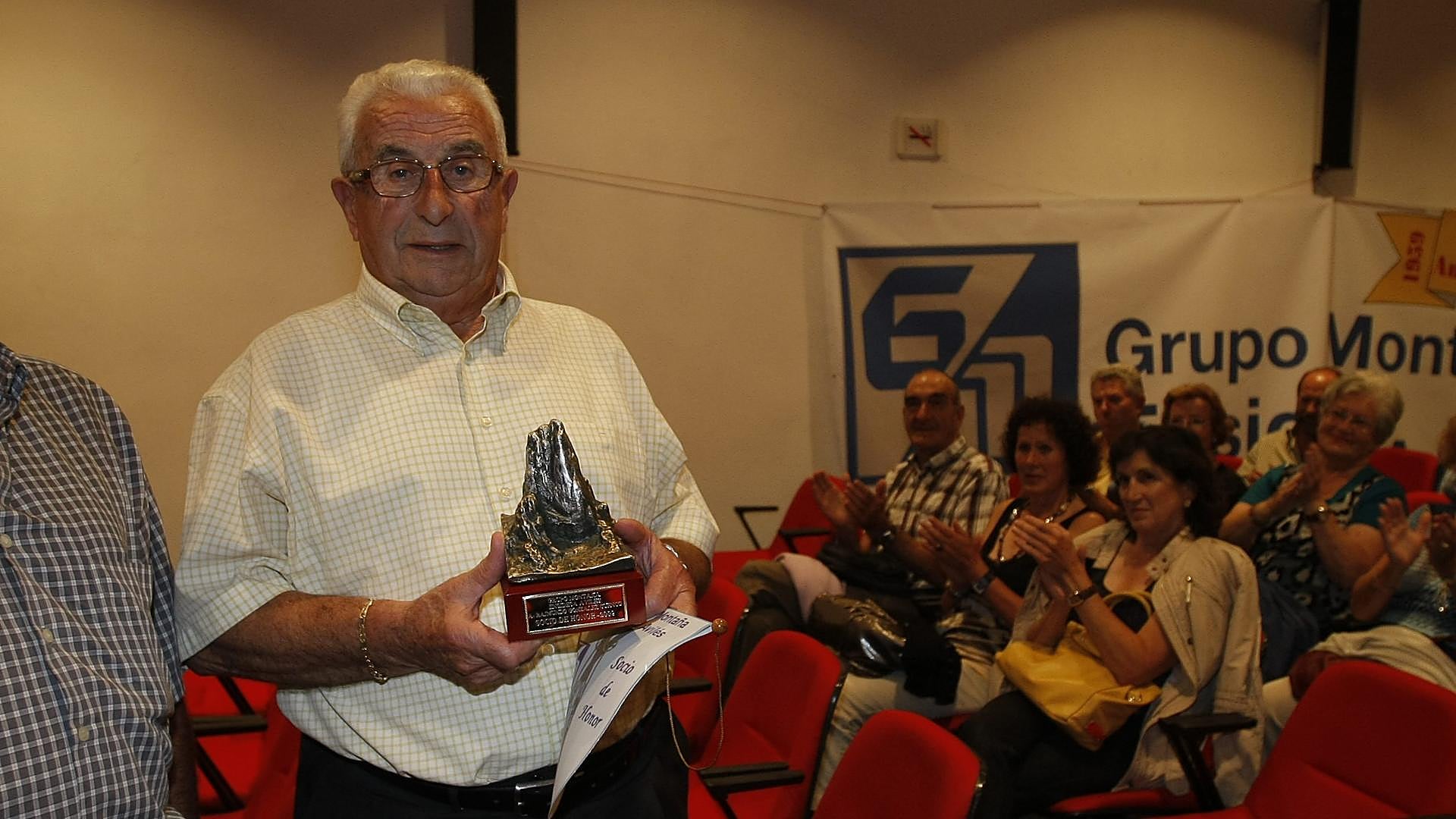 Fallece el montañero avilesino Raimundo González Cuenco | El Comercio ...