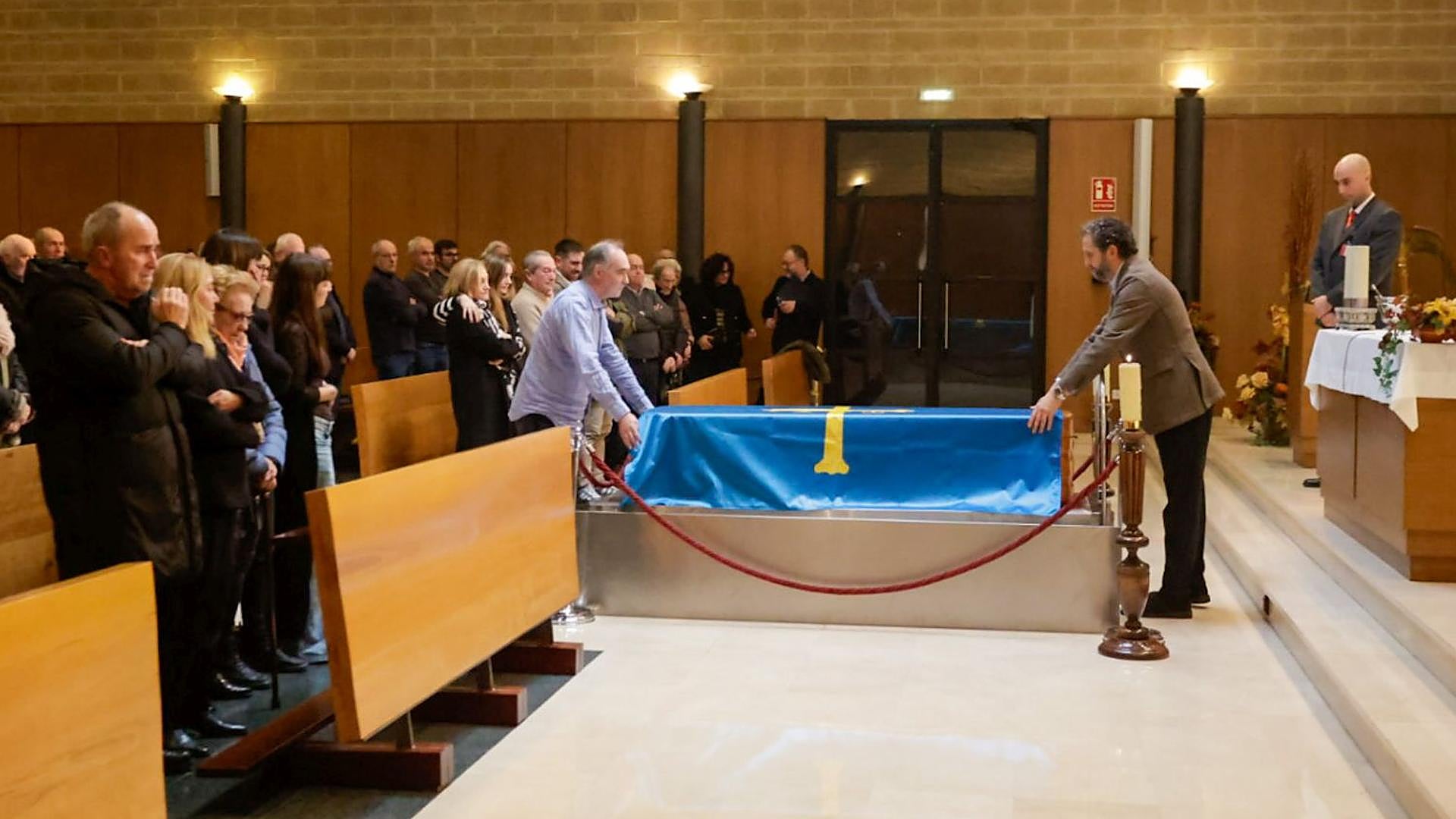 La universidad, la cultura y el asturianismo despiden a David Rivas ...