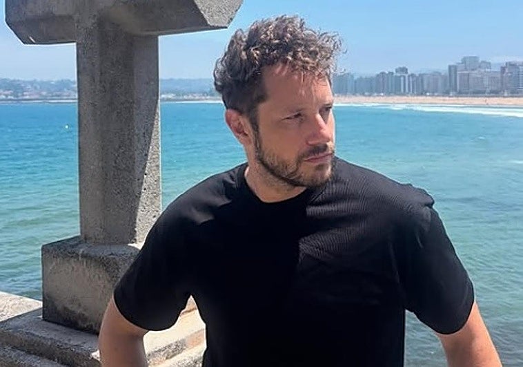 Daniel Diges se relaja en Gijón con vistas al Cantábrico | El Comercio ...