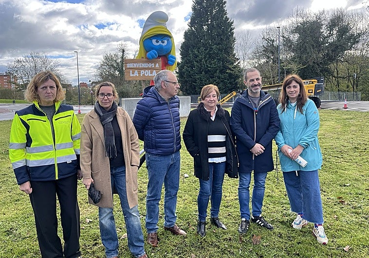 Pitufa Karateca ya da la bienvenida en Pola de Siero: «Es la imagen de ...