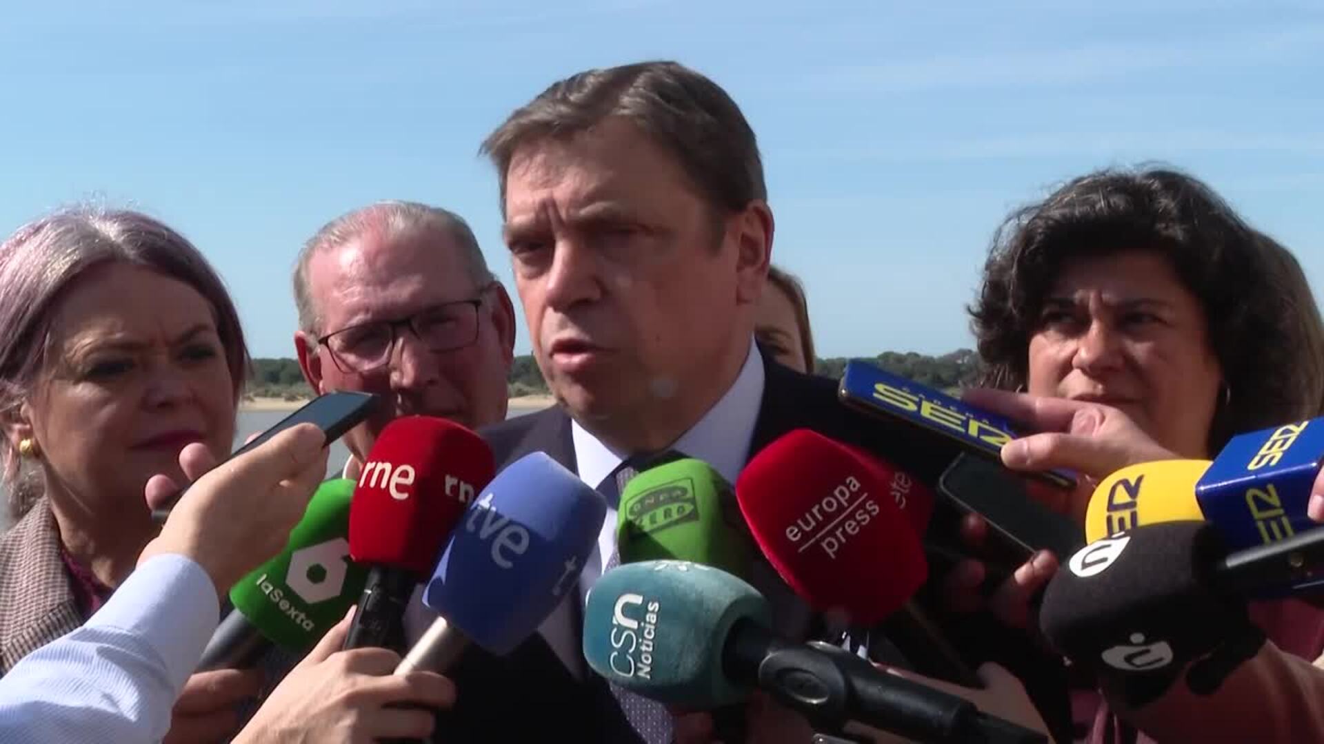 Planas dice sobre el SMI que el Gobierno "está de acuerdo" en mejorar ...