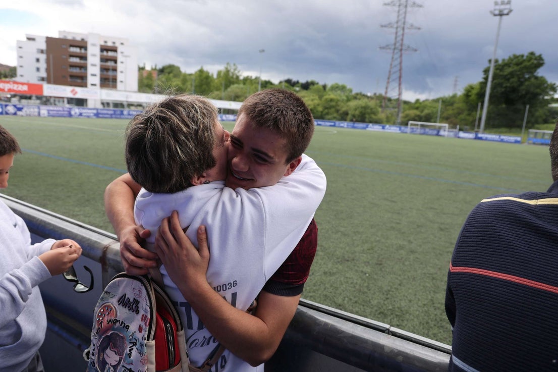 El Real Avilés juvenil vuelve a División de Honor: así ha sido la ...