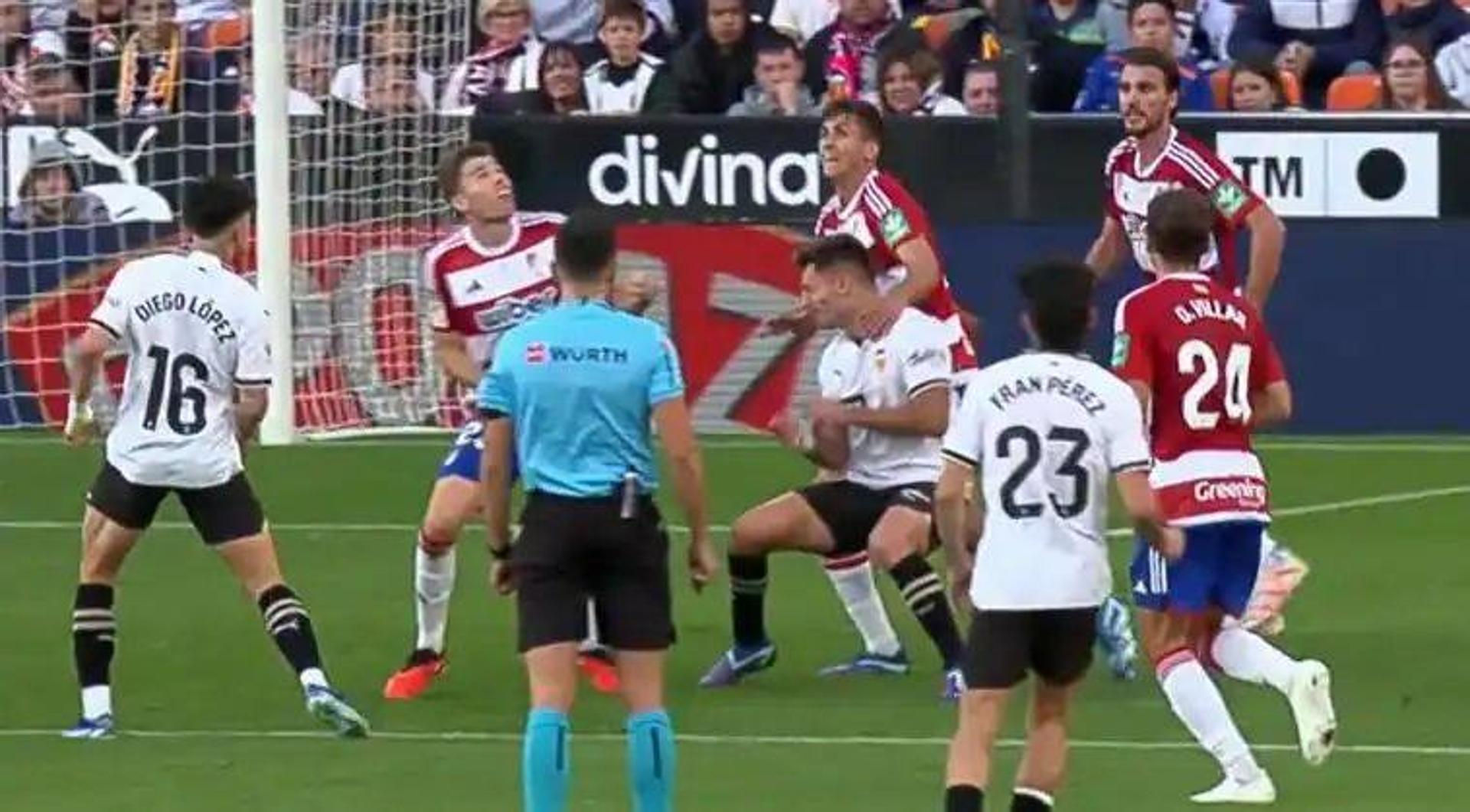 Jon Rivas: ¿Derribará Iago Aspas el busto de Pichichi? | El Correo