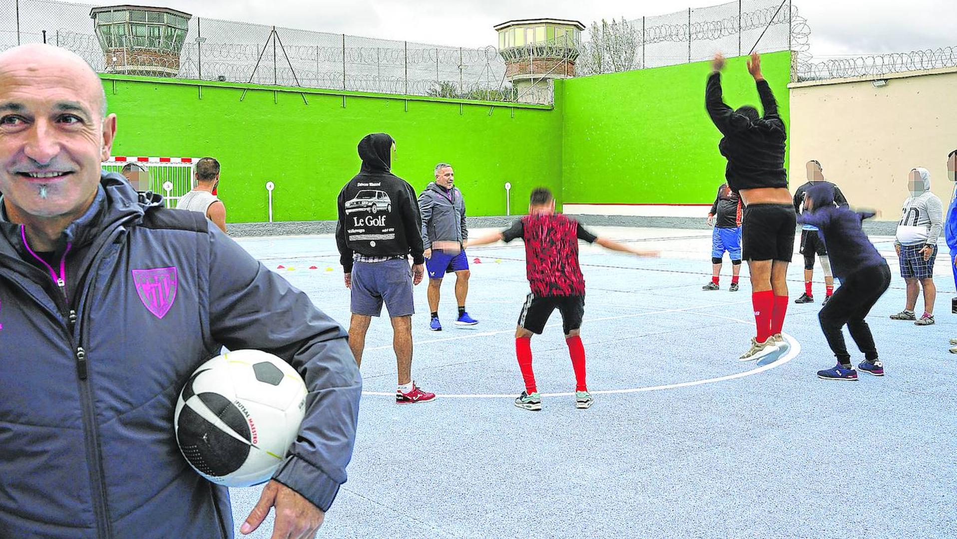 Los valores del Athletic llegan a la cárcel de Basauri | El Correo