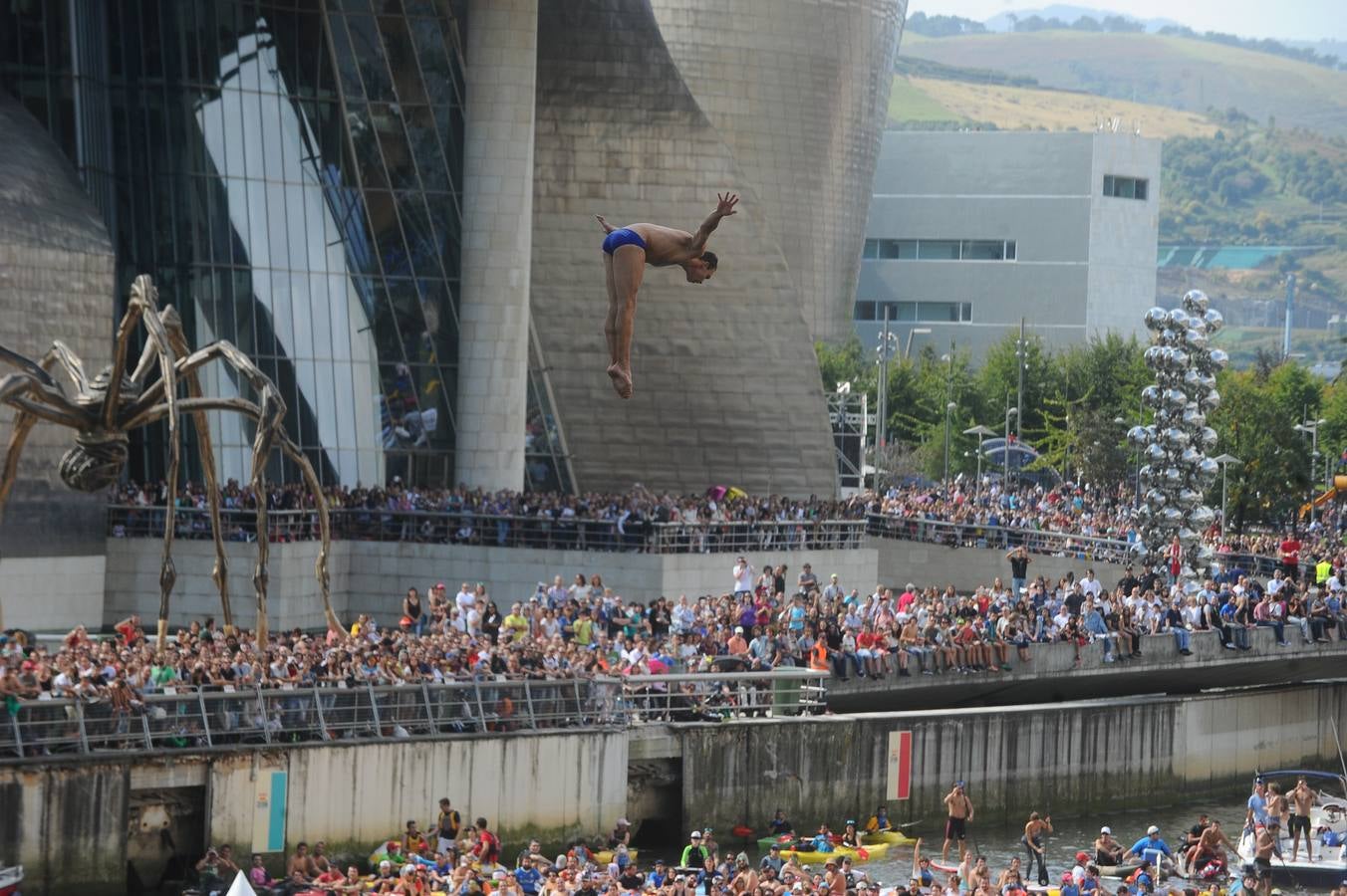 Lobue se corona en un Bilbao entregado | El Correo