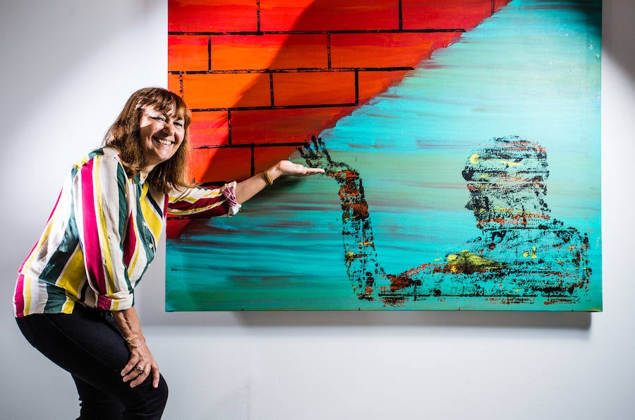 Fotos: Menchu Lamas refleja en el Artium su personalidad pictórica | El ...