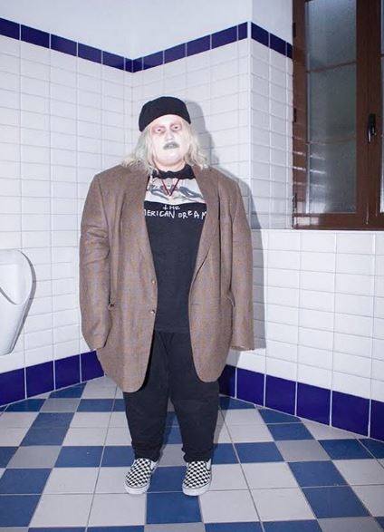 Fotos: Por sus looks pringados y surrealistas conocerás a esta ...