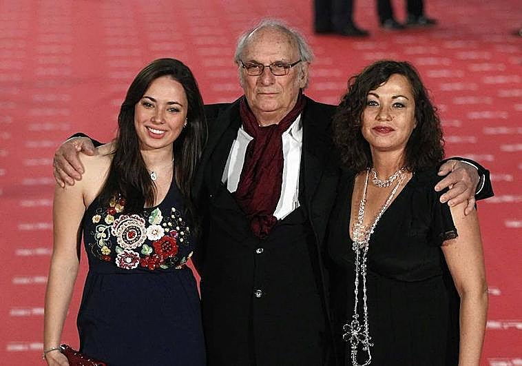 «Se ha ido en paz», dice la viuda de Saura, que hoy recogerá su Goya ...