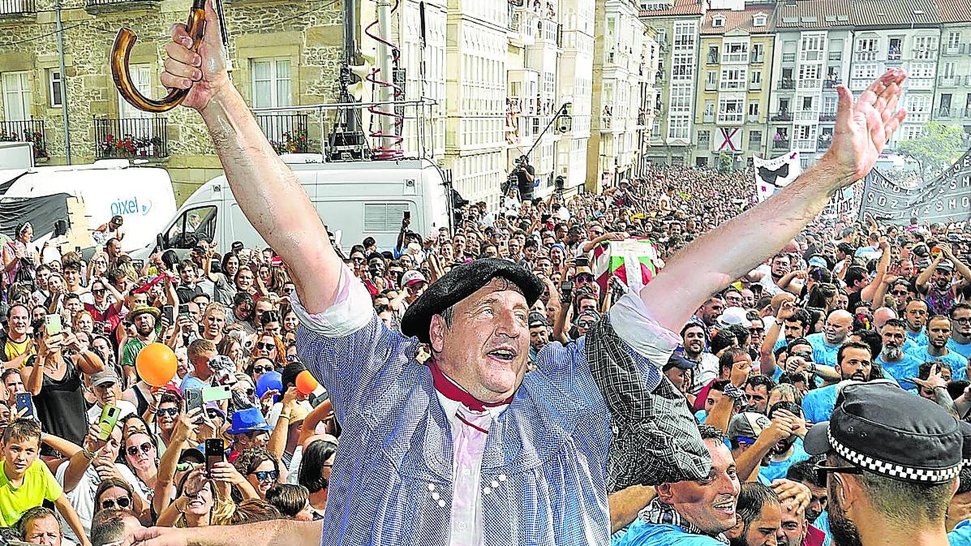 Begoña Muruaga: Filóloga y fundadora del Fórum Feminista María de ...