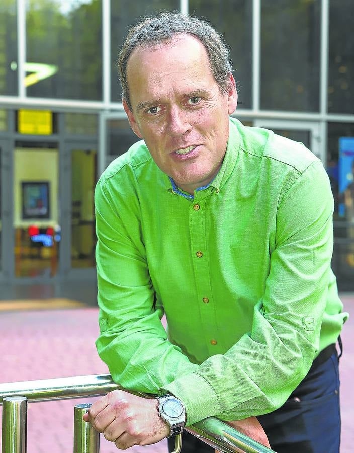 «En la ciencia, lo más valioso es la idea, pero sin dinero se queda en ...