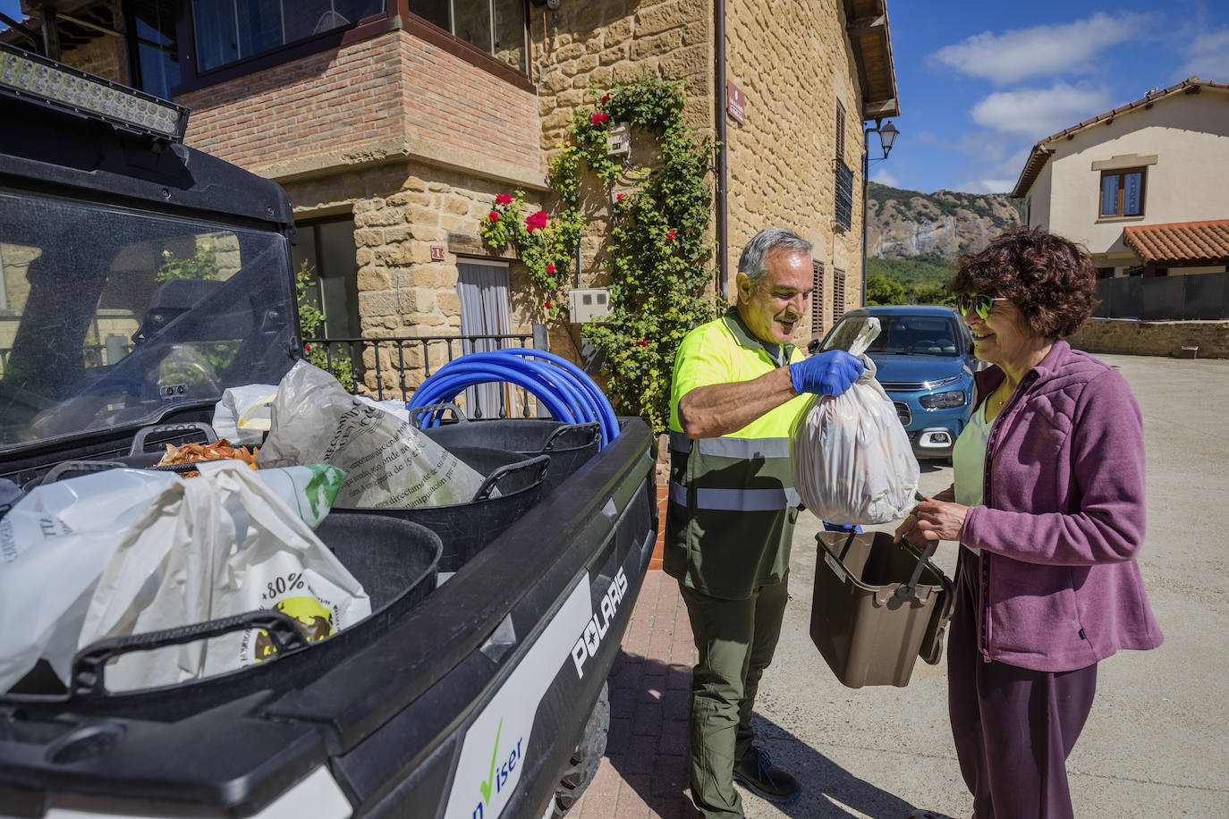 Kripan, el pueblo que mejor tira la basura | El Correo
