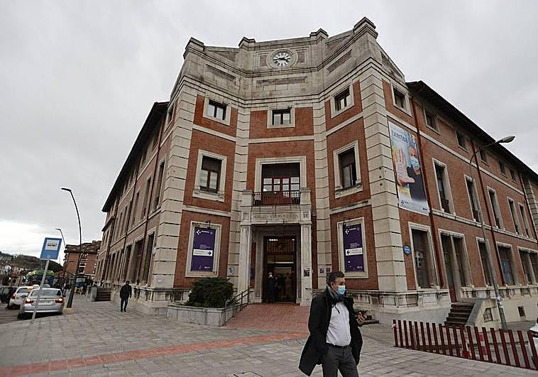 Basurto participa en un estudio para bloquear el cáncer de mama precoz ...