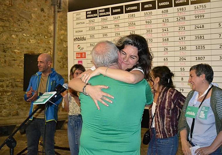 Empiezan los contactos en Llodio para forjar un acuerdo | El Correo