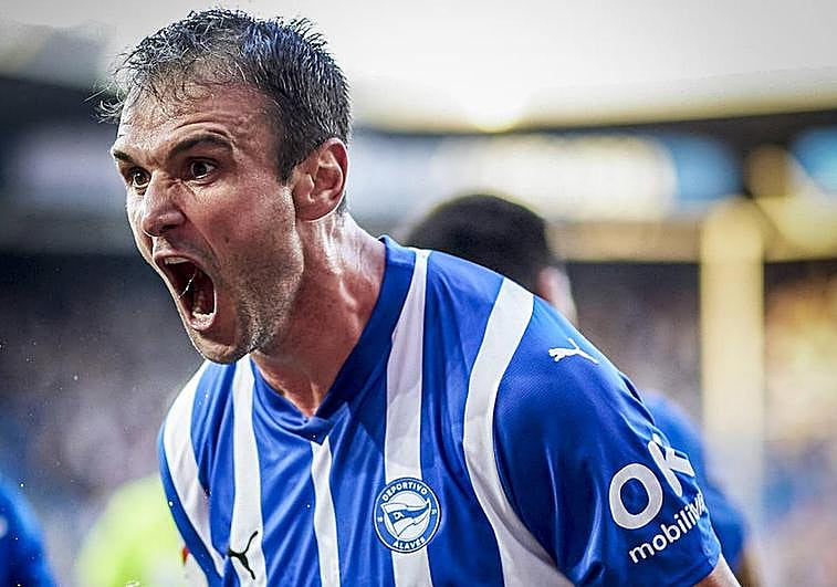 Kike García | Delantero del Deportivo Alavés, «Vamos a sufrir y vendrán ...