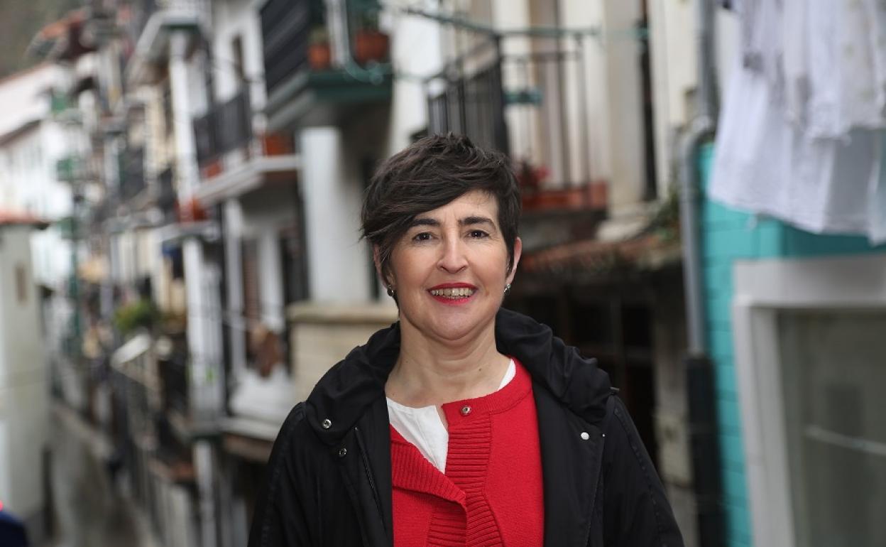 La senadora María Dolores Etxano rehúsa liderar la plancha del PNV en ...