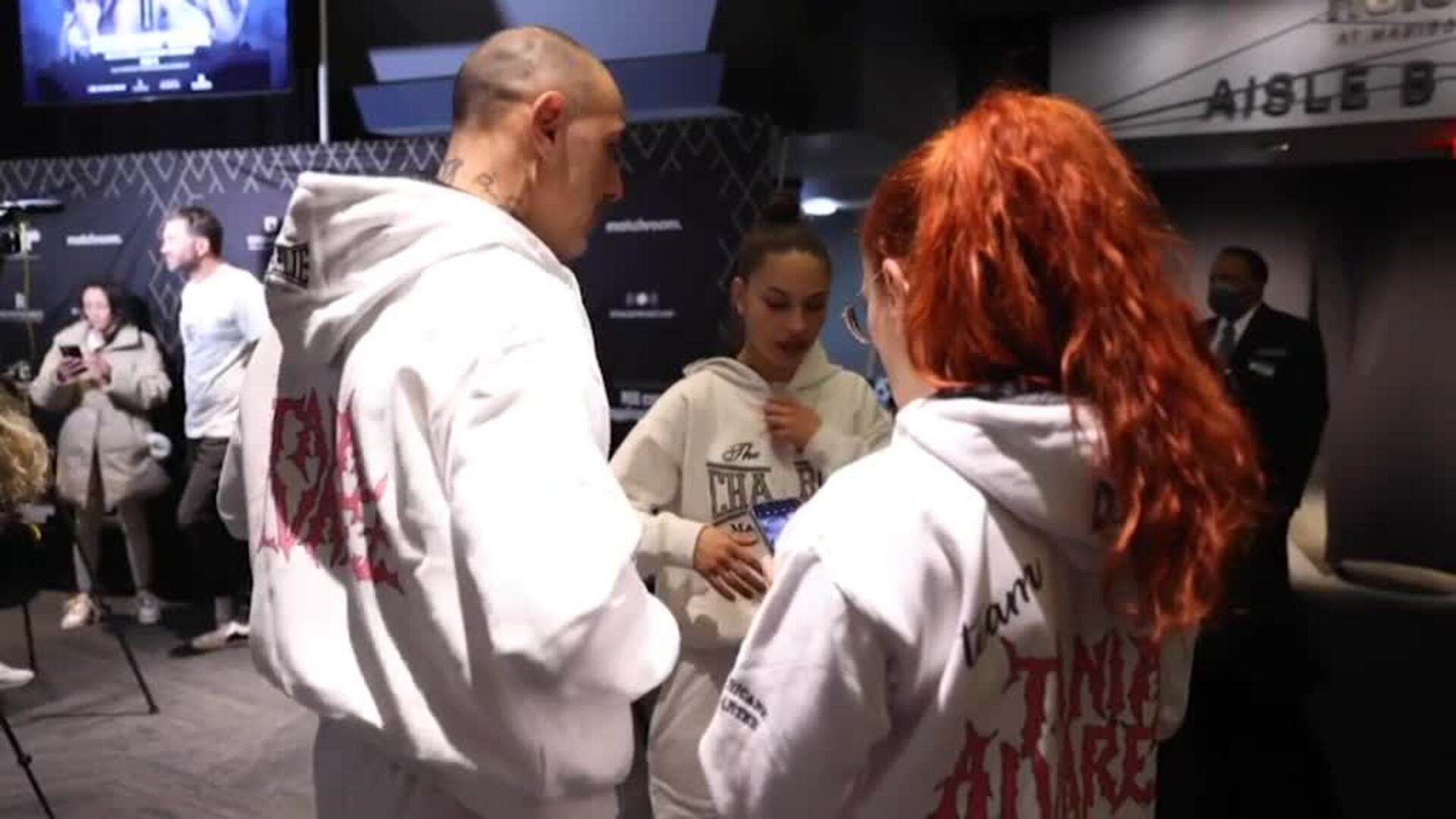 Tania Álvarez se convierte en la primera española en boxear en el ...