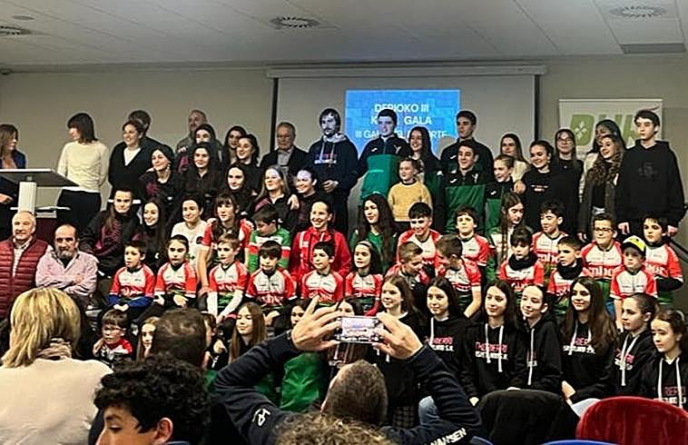 Derio celebra su III Gala del Deporte y reconoce a sus mejores ...