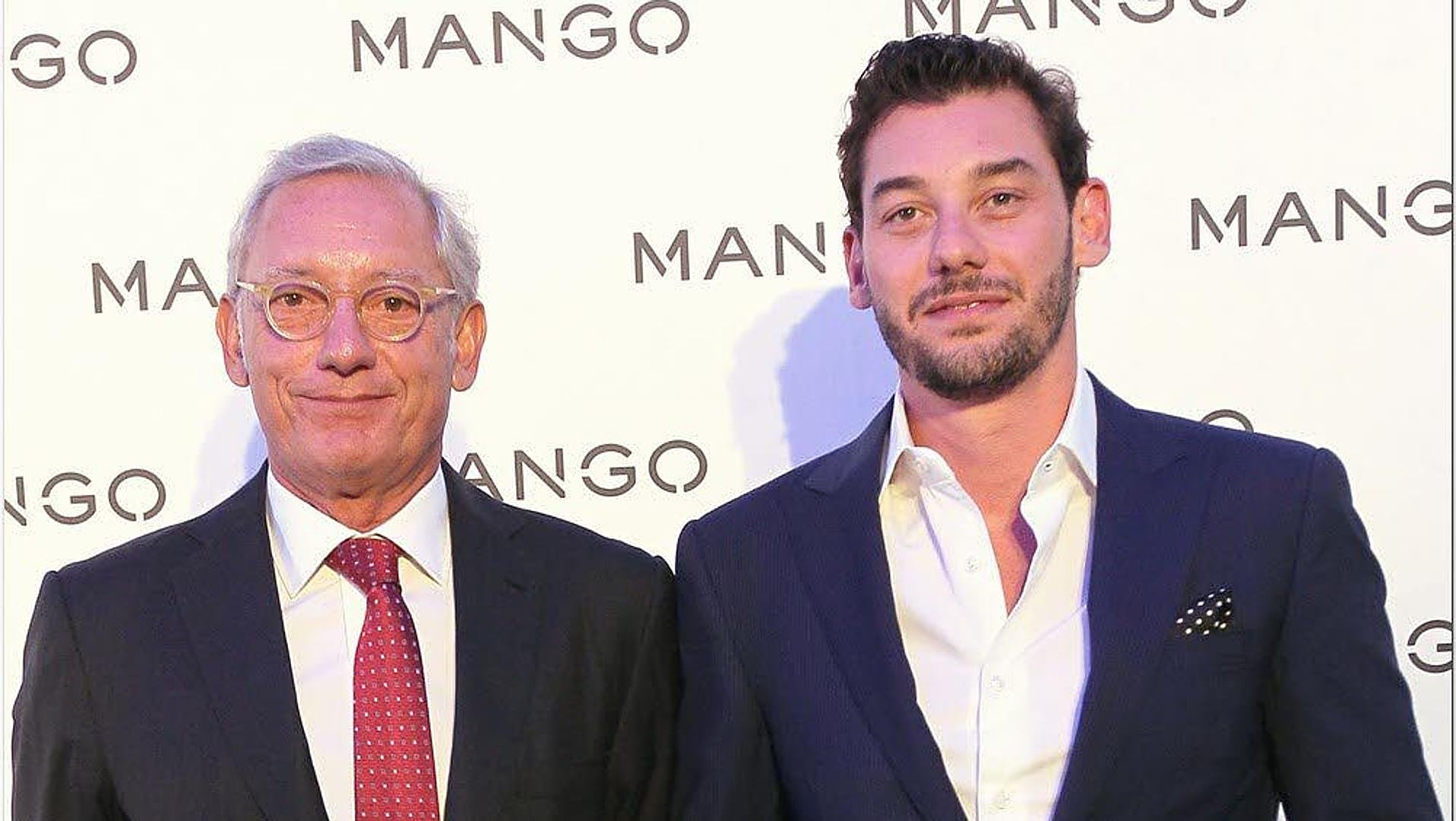 Jonathan Andic, el heredero del imperio Mango, se despide de su padre ...