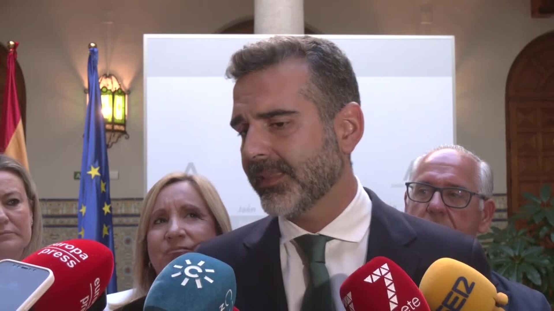 PP andaluz afirma que ni Chaves ni el PSOE lograrán imponer "un relato ...