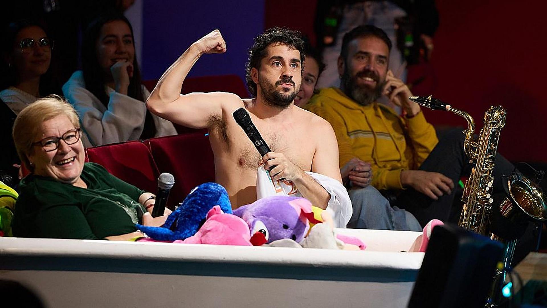 David Broncano y Sergio Bezos se mojan sobre la polémica por los pechos ...