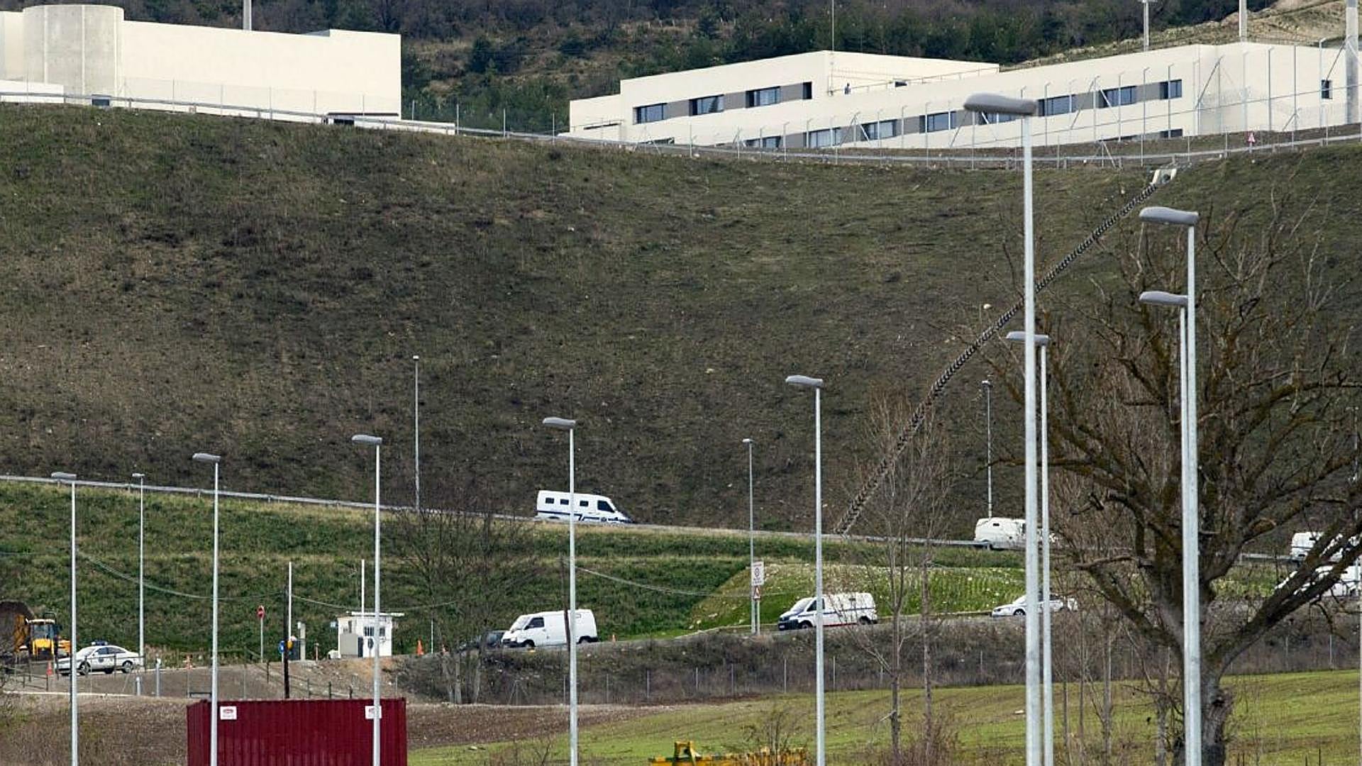 Delitos en Euskadi: Un preso de la cárcel de Zaballa cobrará un sueldo ...