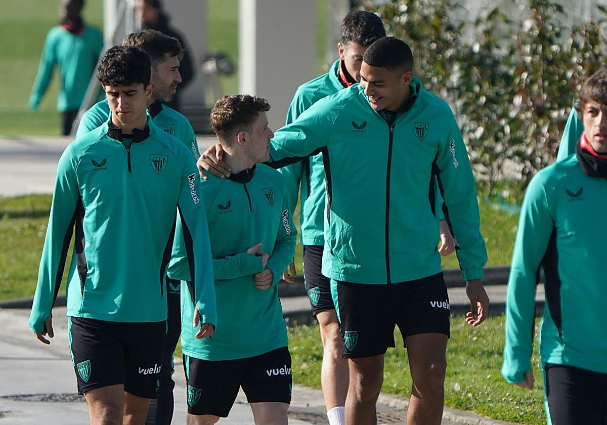 Los canteranos Buján y Olabarrieta entrenan con el primer equipo | El ...