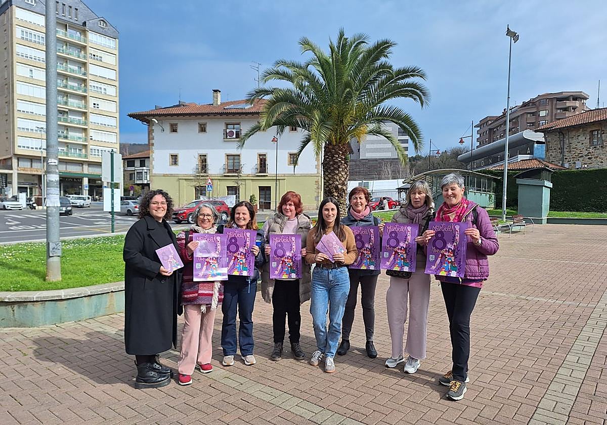 La comarca se teñirá de morado durante todo el mes de marzo | El Correo