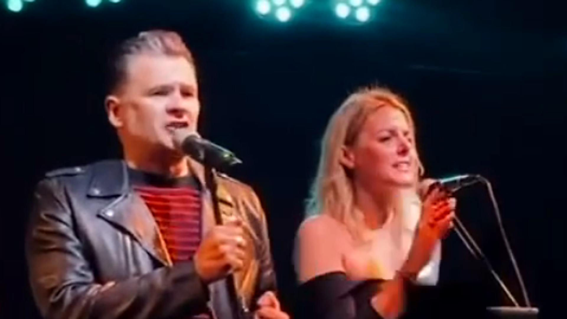 El momento surrealista de Iñaki López y Andrea Ropero en un concierto ...