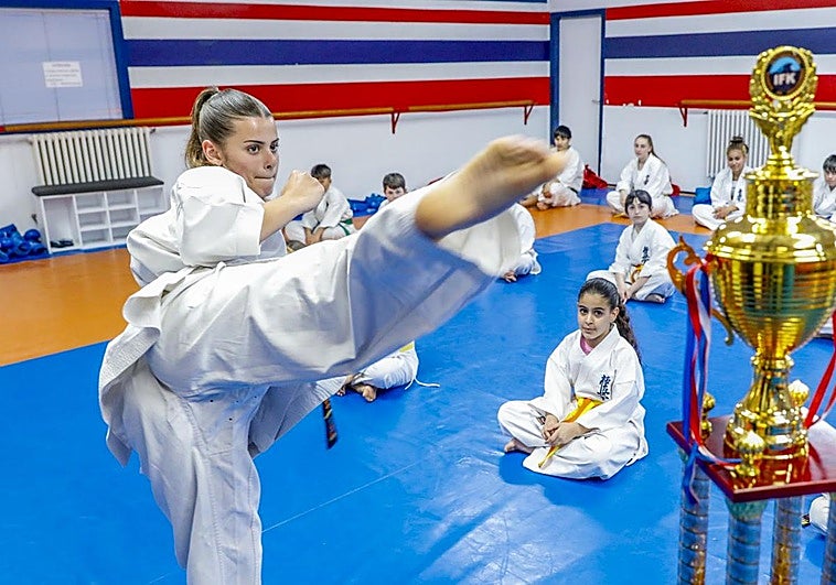 La karateca vitoriana que se ha convertido en campeona del mundo | El ...