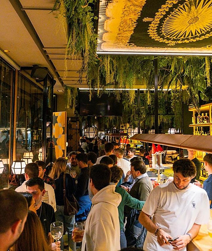 LA MODA DEL TARDEO EN BILBAO | La temporada arranca con más fiestas y ...