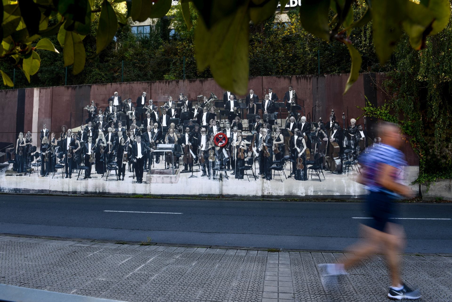Estos son los cinco mejores murales de Bilbao, según un experto | El Correo