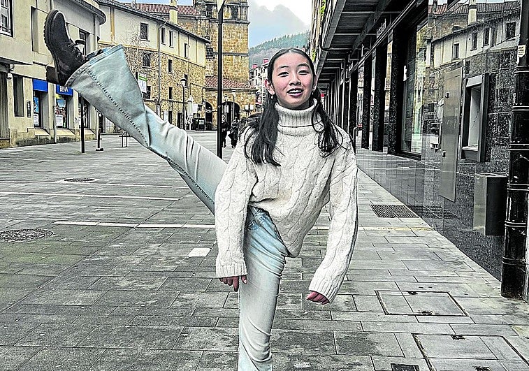 Yisha Wang Xu, la niña de origen chino que triunfa en el campeonato de ...