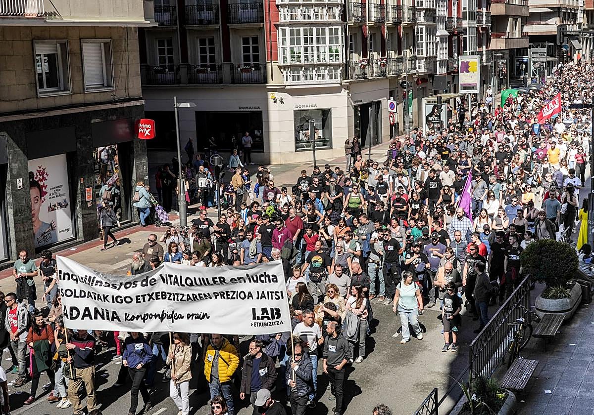 Así ha sido el seguimiento de la huelga en Álava por sectores | El Correo