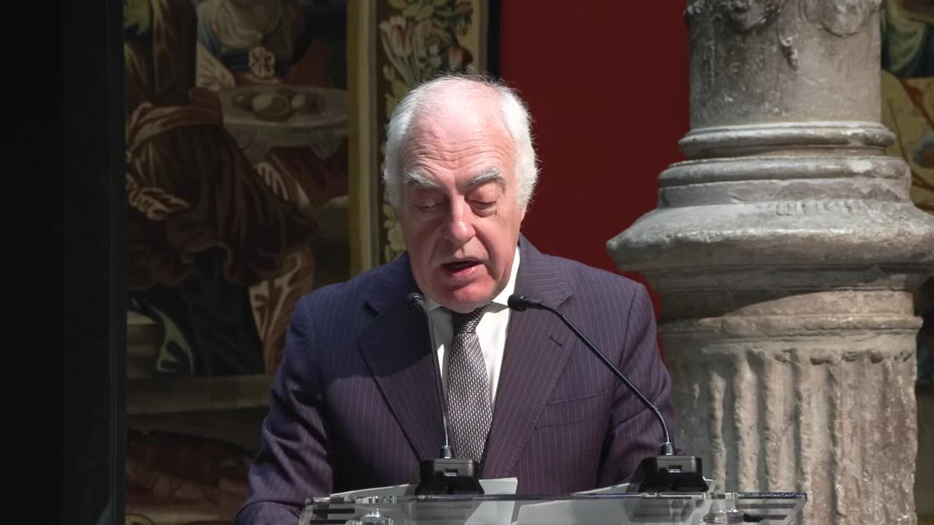 Fundación Ibercaja donará un manto a la Virgen del Pilar por su 150 ...