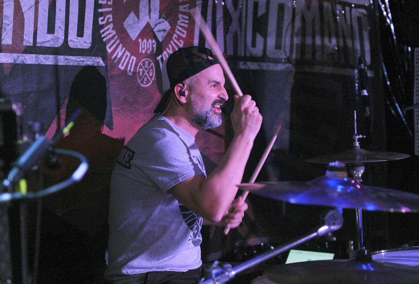 Fotos: Segismundo Toxicómano llena la sala Porta Caeli de Valladolid ...