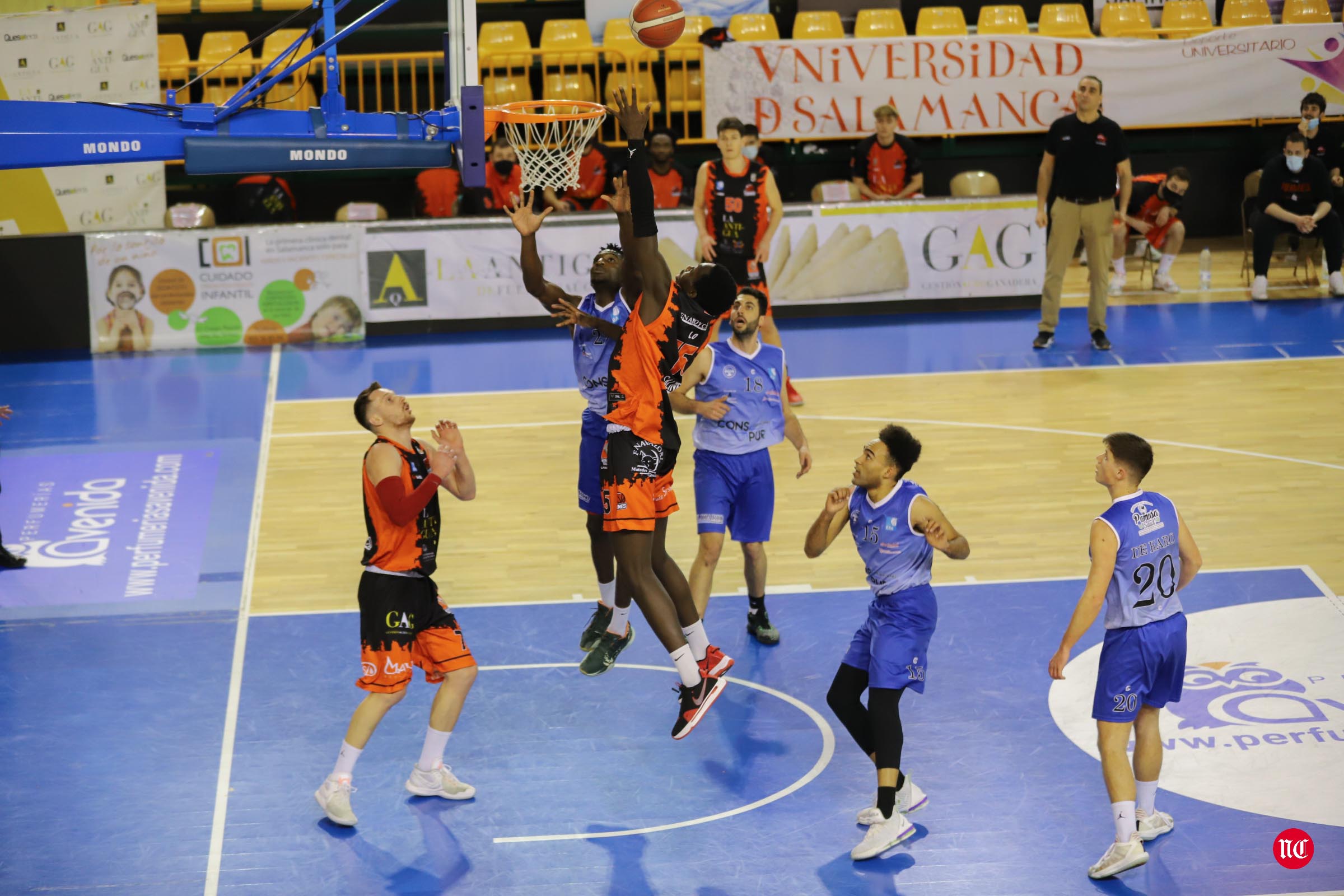 Fotos: CB Tormes 77-68 Conspur Bezana | El Norte de Castilla